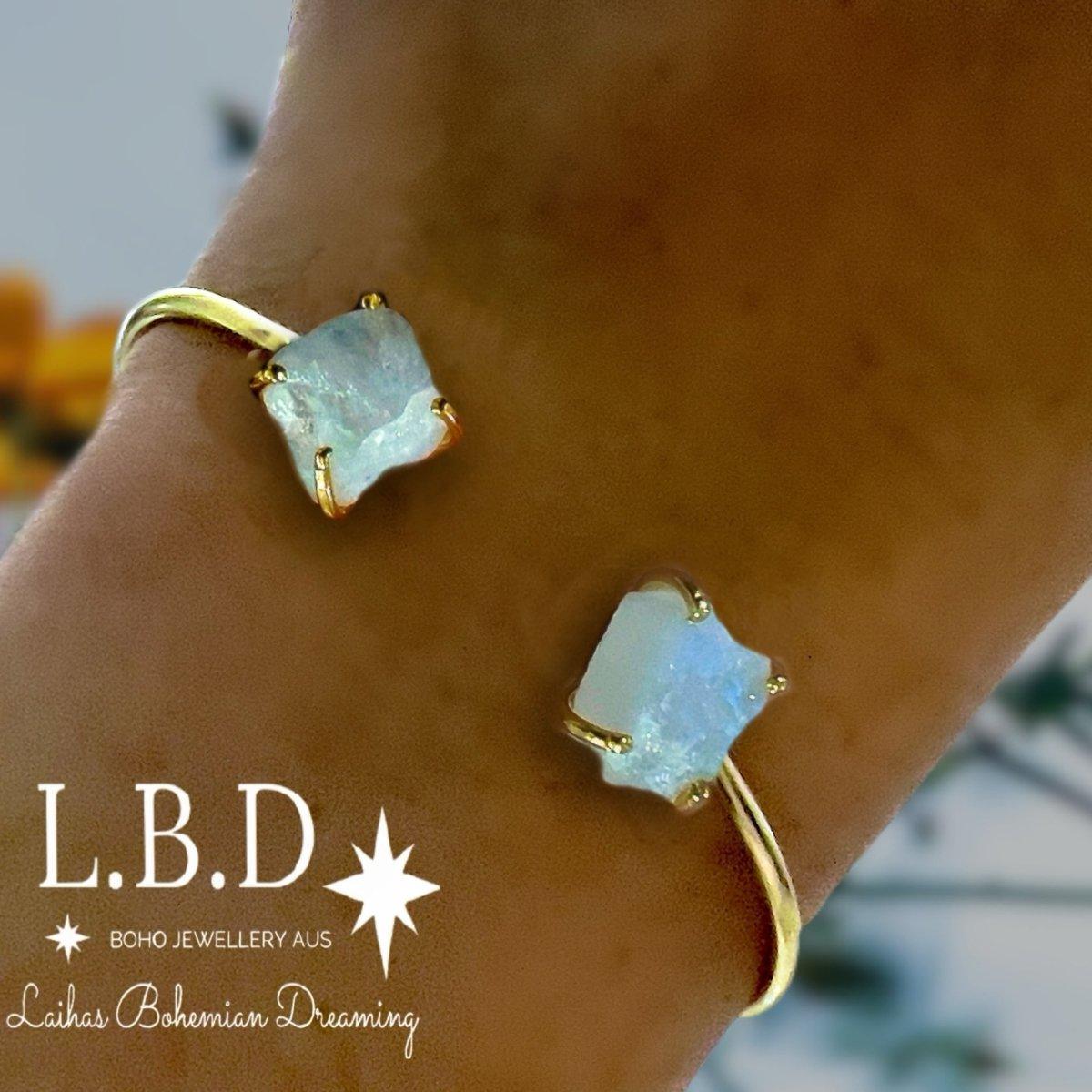 Real crystal jewelry store